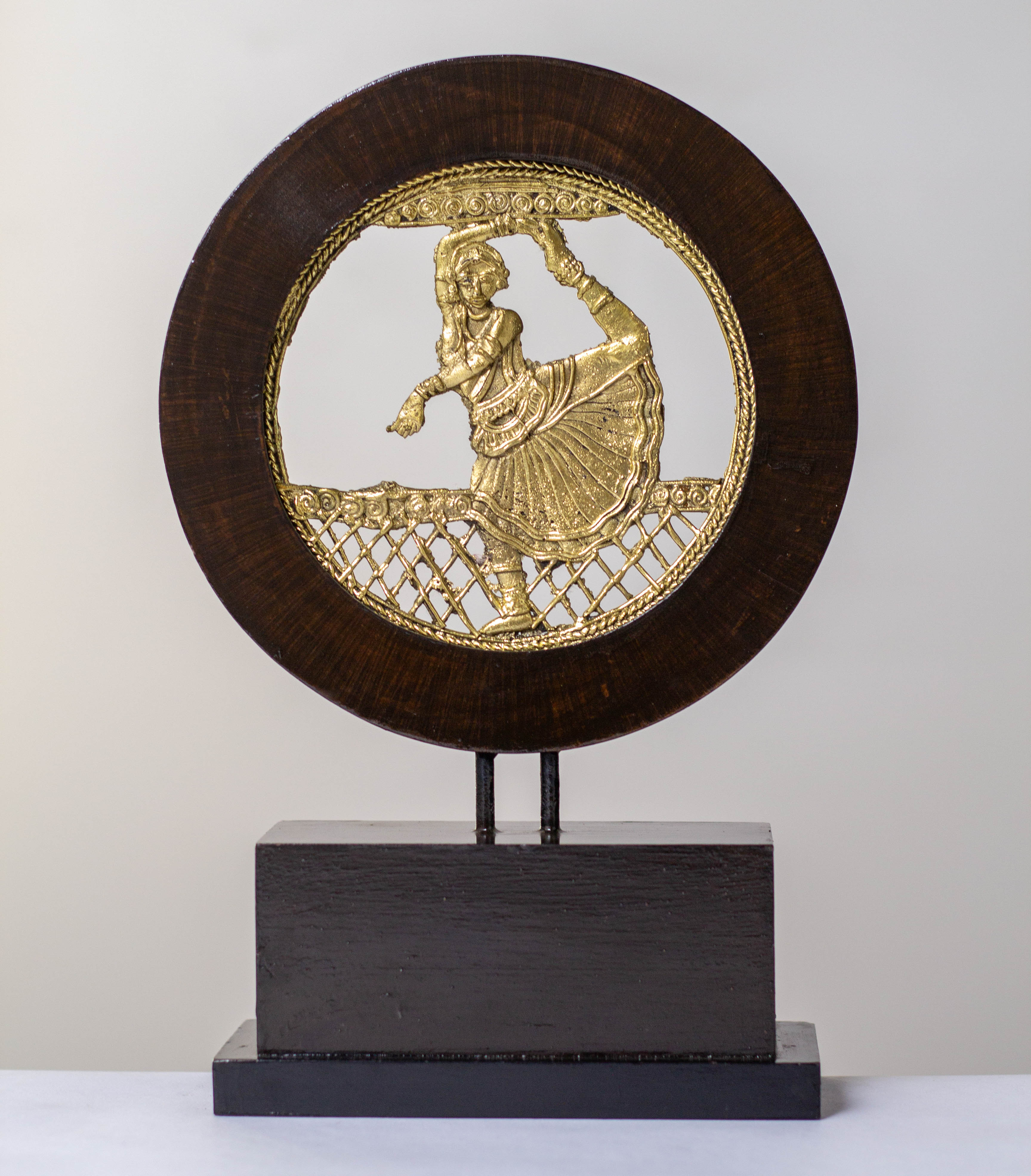 Classical Dancer memento, Brass, Jali, – The Craft Story