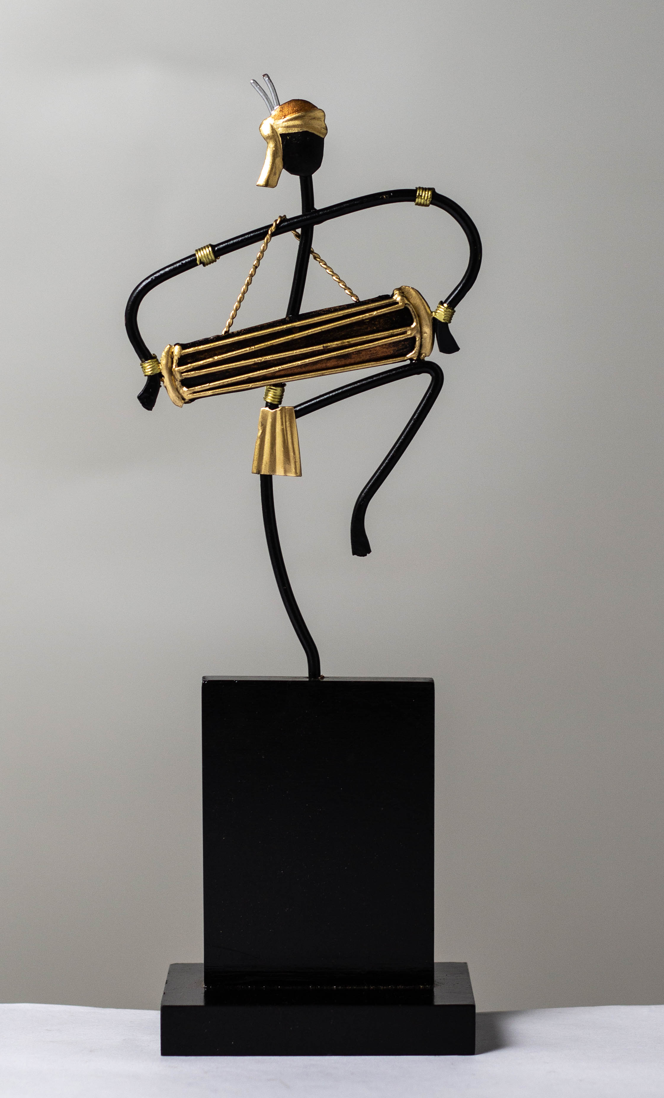 Dholak Man Memento: Wrought Iron Tribal Man with Dholak – The Craft Story